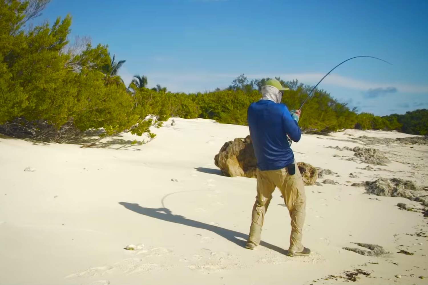 Our Full Surf Fly Fishing Guide (from the Beach)