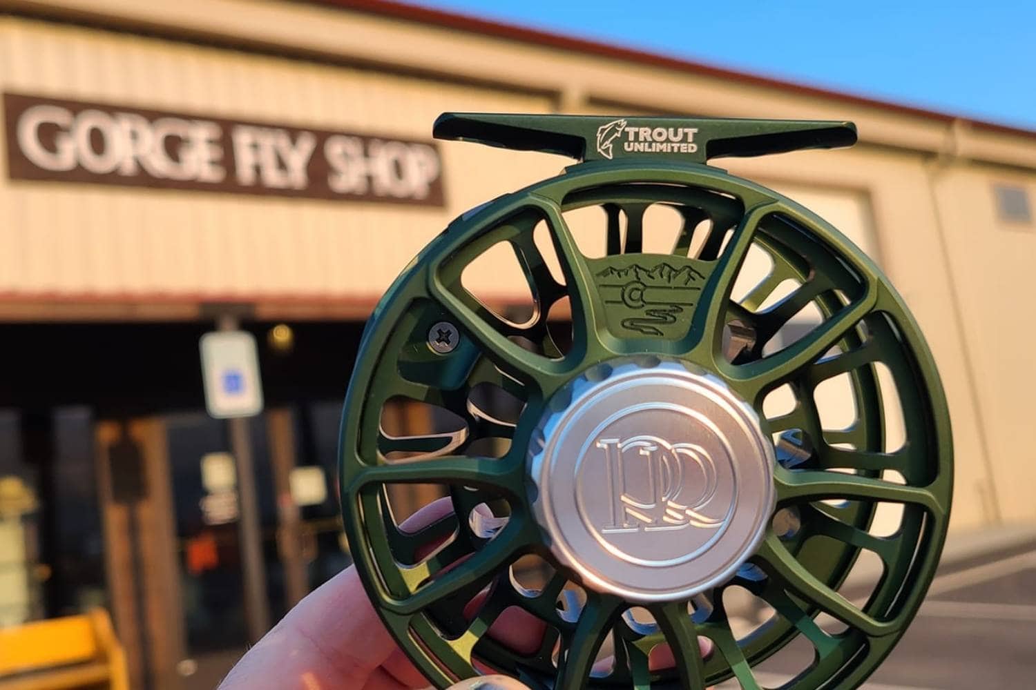 Ross Animas Review in 2023 - Fly Reels